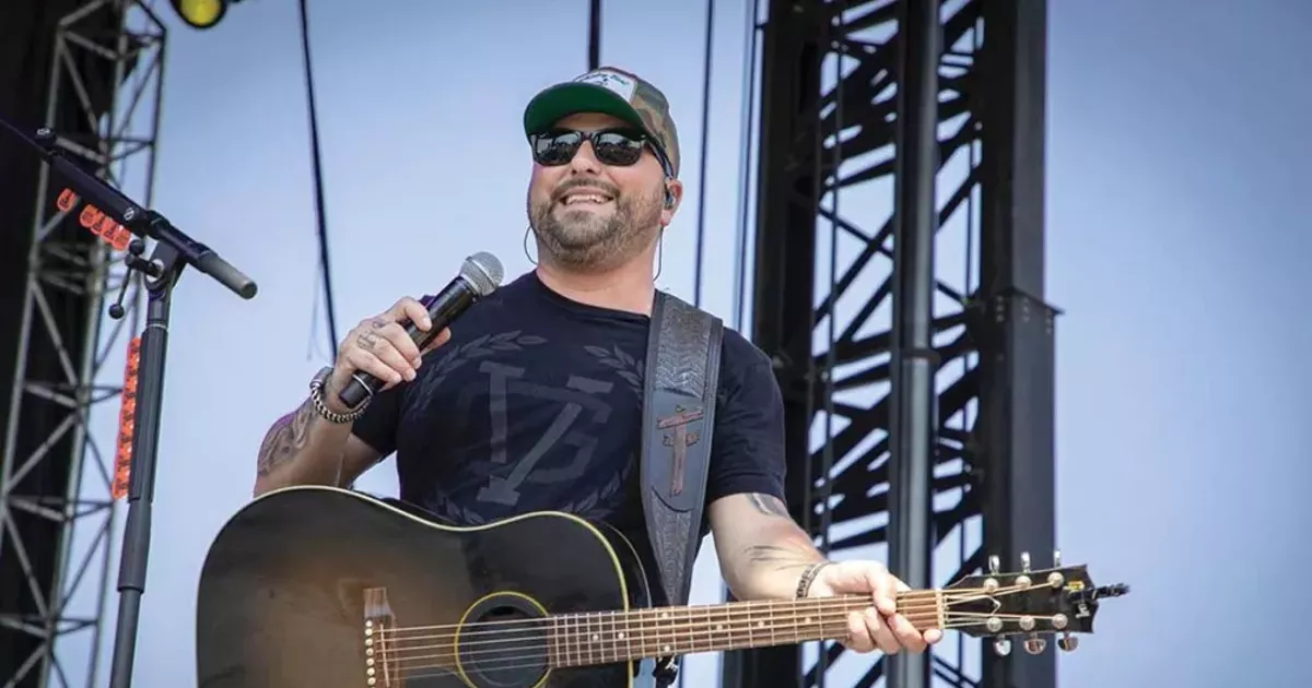 A Chat with Tyler Farr | The Source Weekly - Bend, Oregon