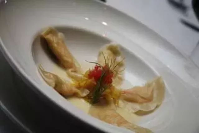 The Fin man | Food & Drink Features | Creative Loafing Charlotte