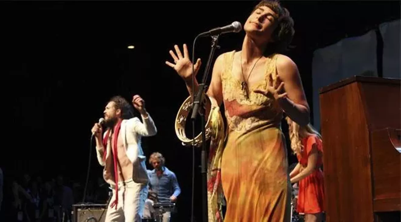 Jade Castrinos And Alex Ebert Married