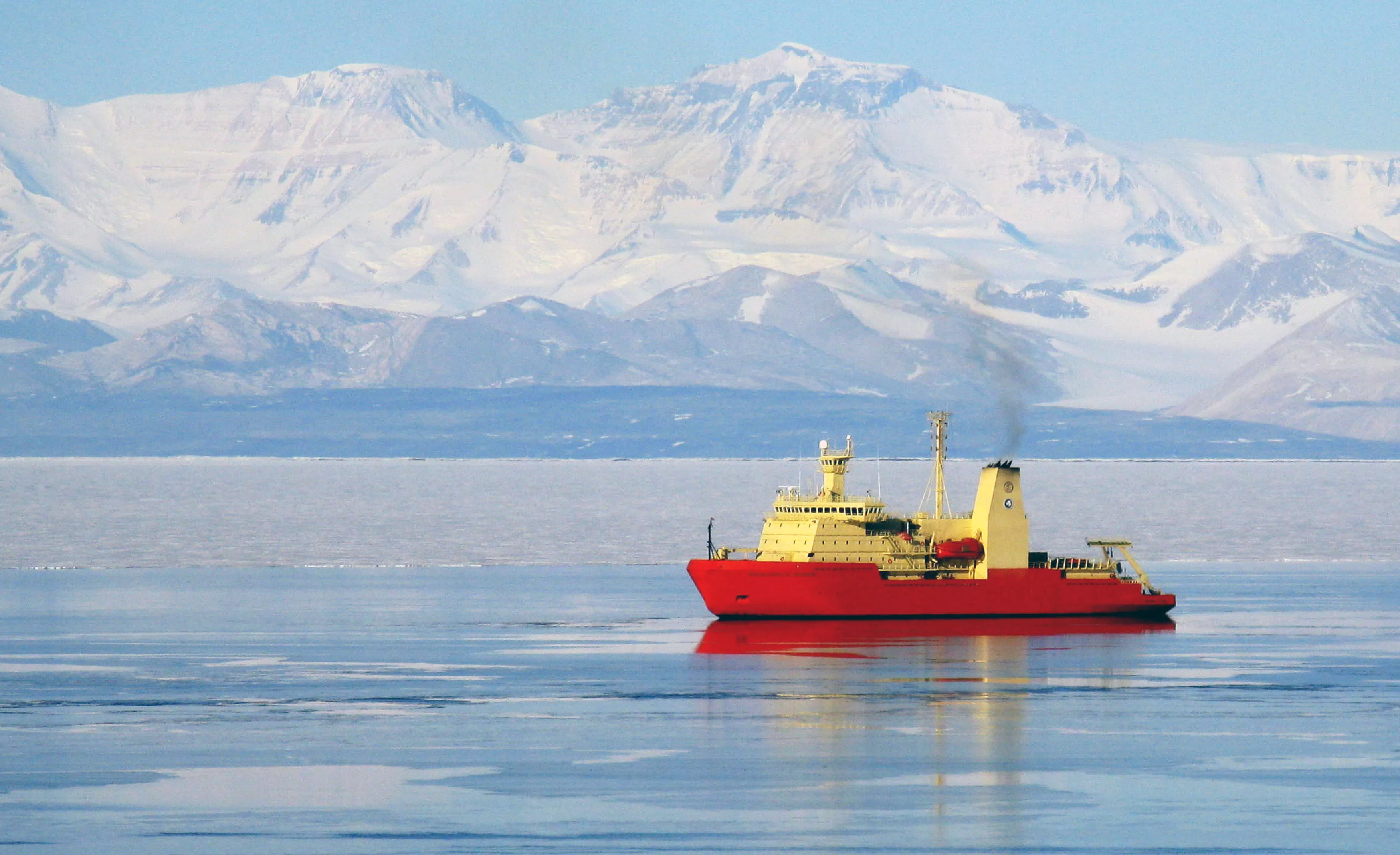 Antarctica Research Vessel Taking Harbor in Humboldt Bay, LoCo Reports ...