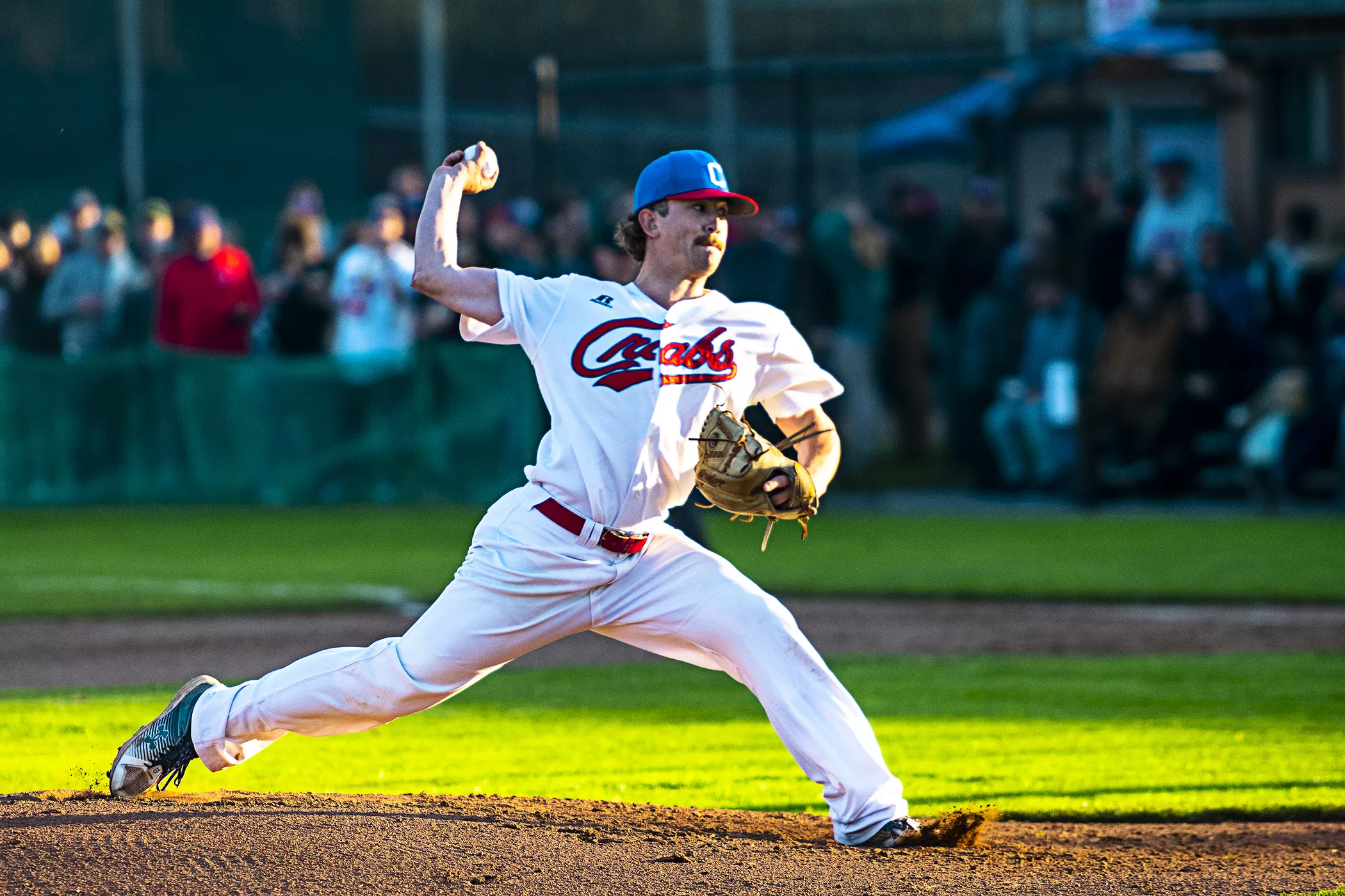 Crabs Opening Weekend | A+E