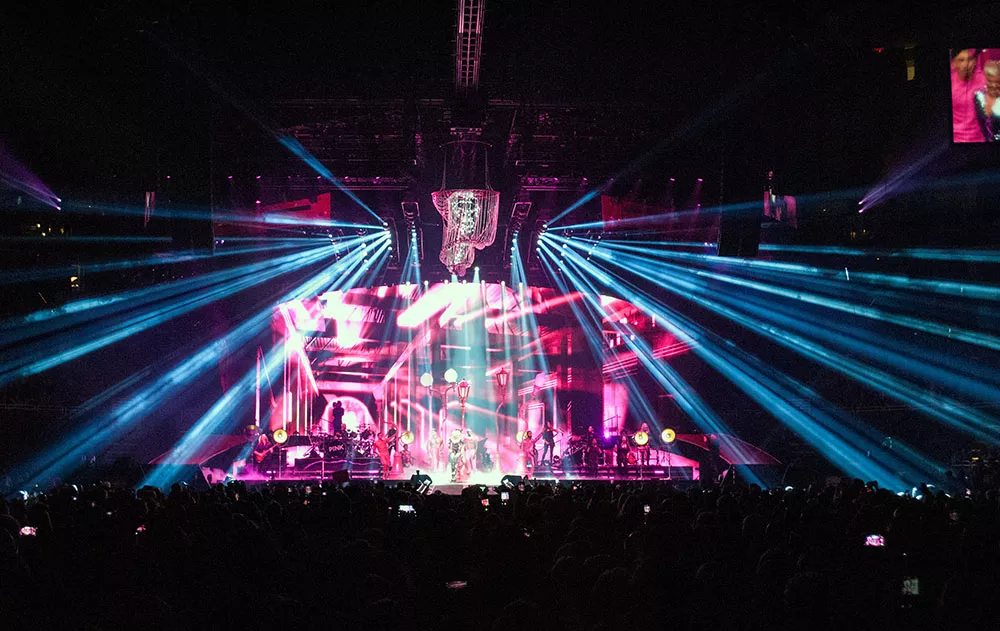 Concert photos: Pink plays sold-out show at PPG Paints Arena | Blogh