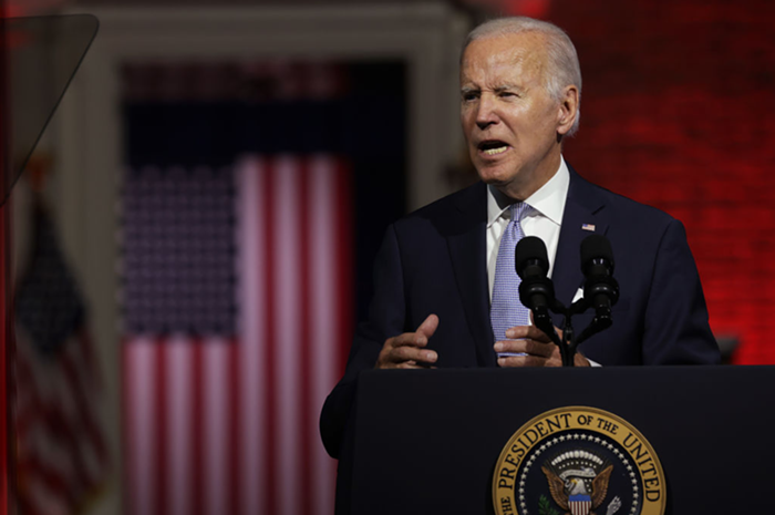 Good Morning, News: New COVID Boosters On the Way, Bend Shooter's ...