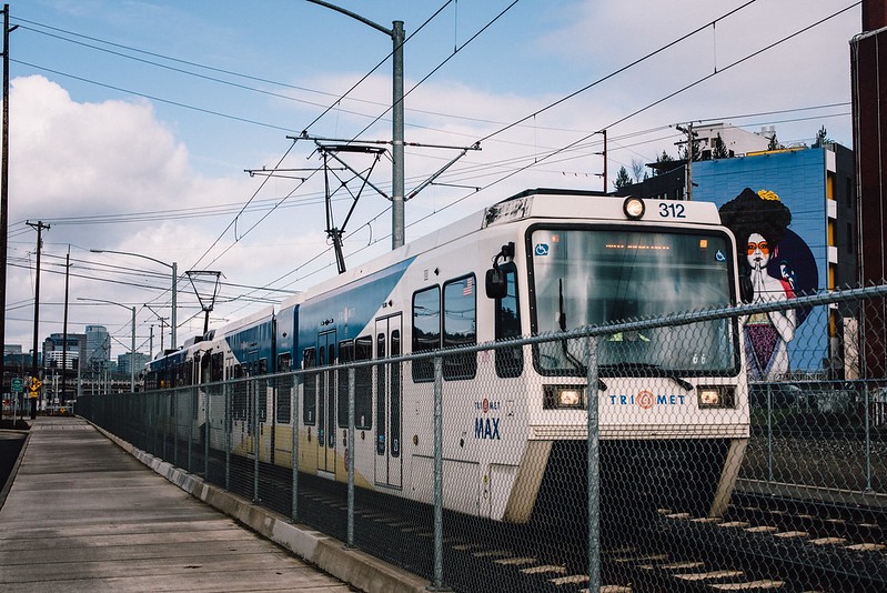 Good Morning, News: Lotsa TriMet Changes, Grocery Store Wars, and Trump ...