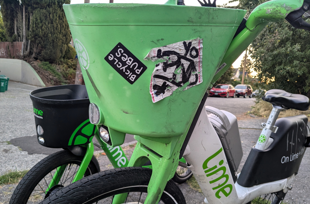 Slog AM: Trump Gets Booed at Dinner, City Council Votes Yes on More ...