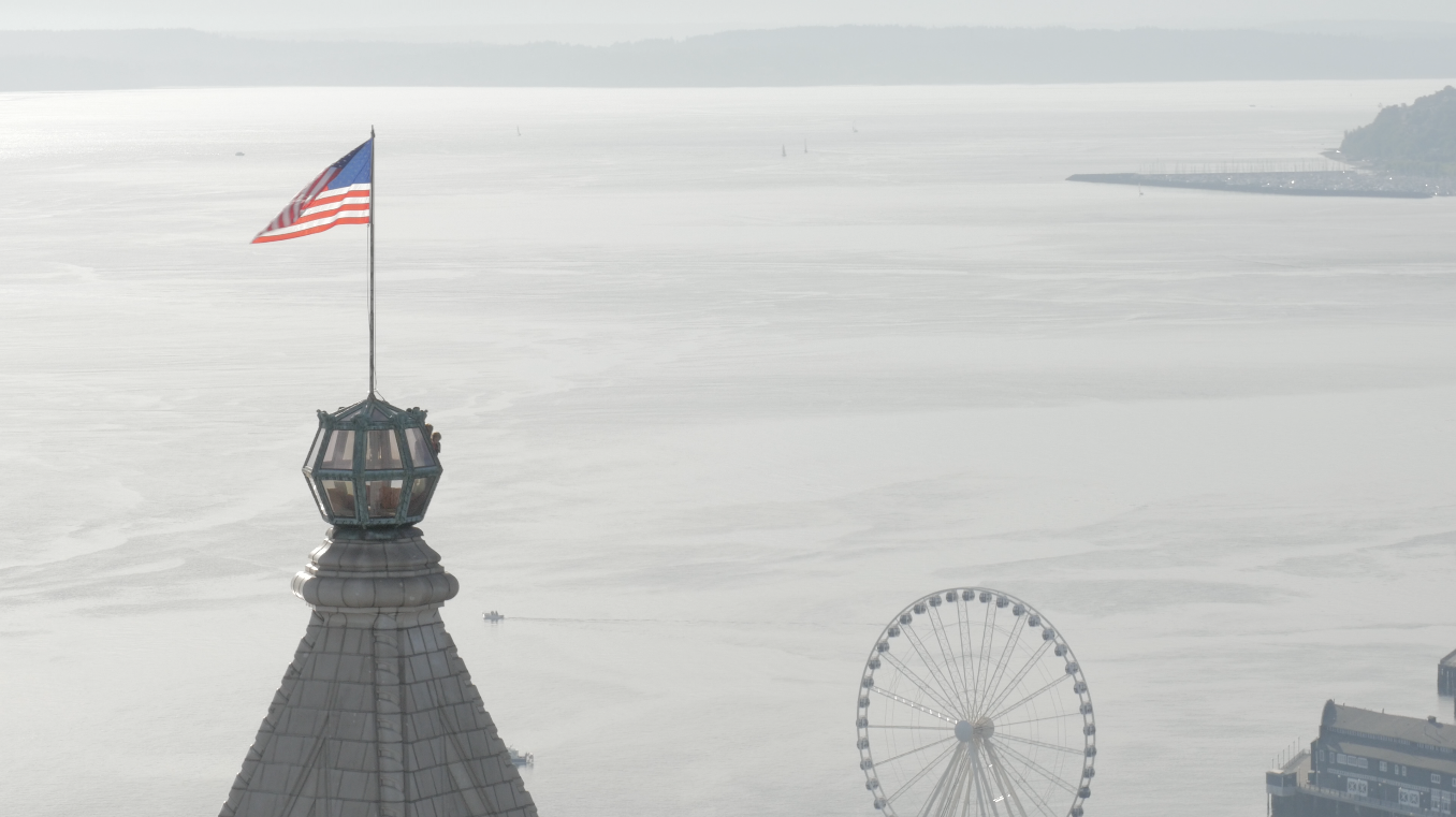 Pyramid shaped apartment at the top of Smith Tower in Seattle ...